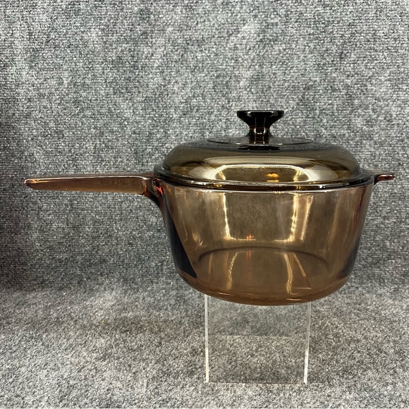 Corningware | Kitchen | Vintage Corning Vision Ware Pyrex 25 L Amber ...